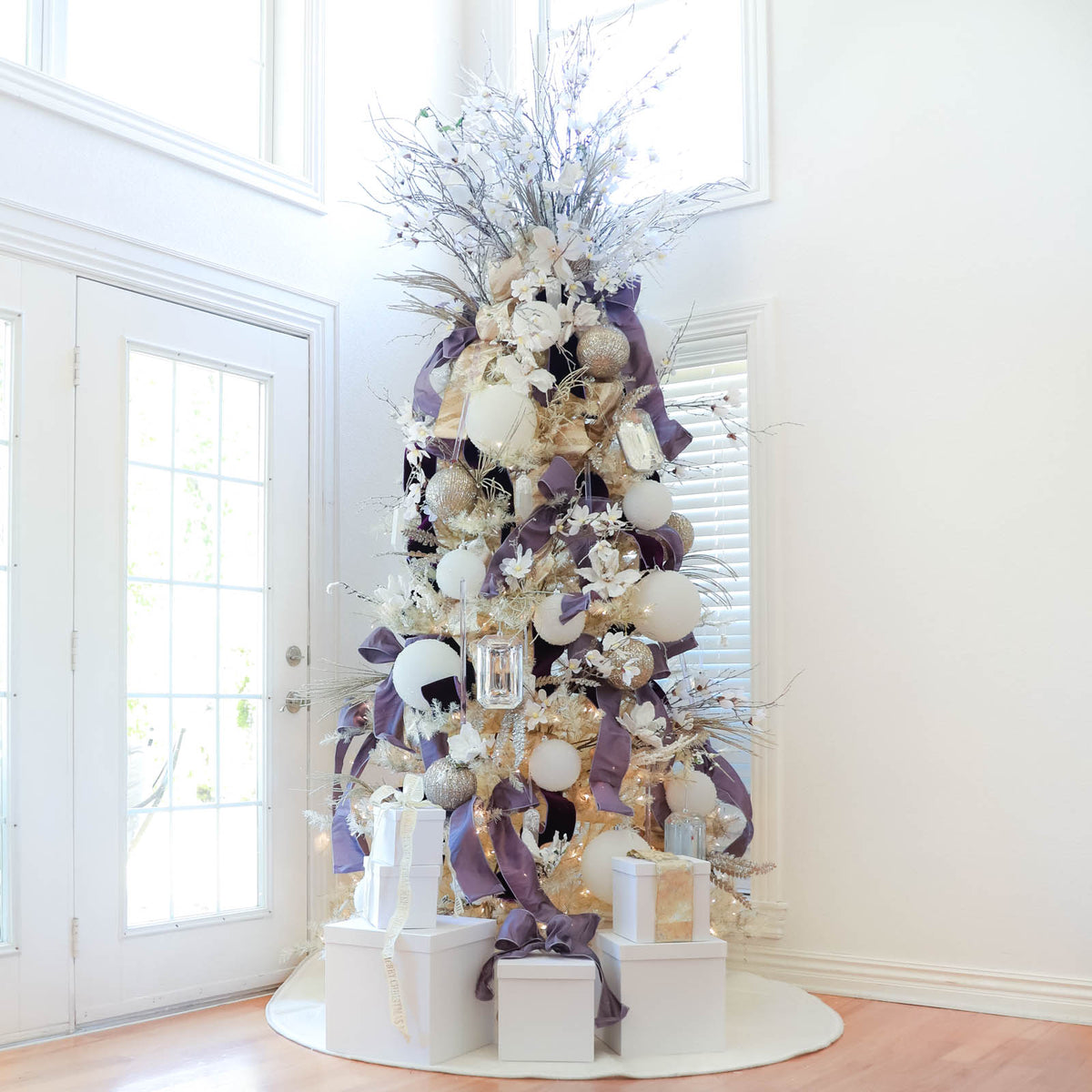 Lavender Tree – Hello Holidays
